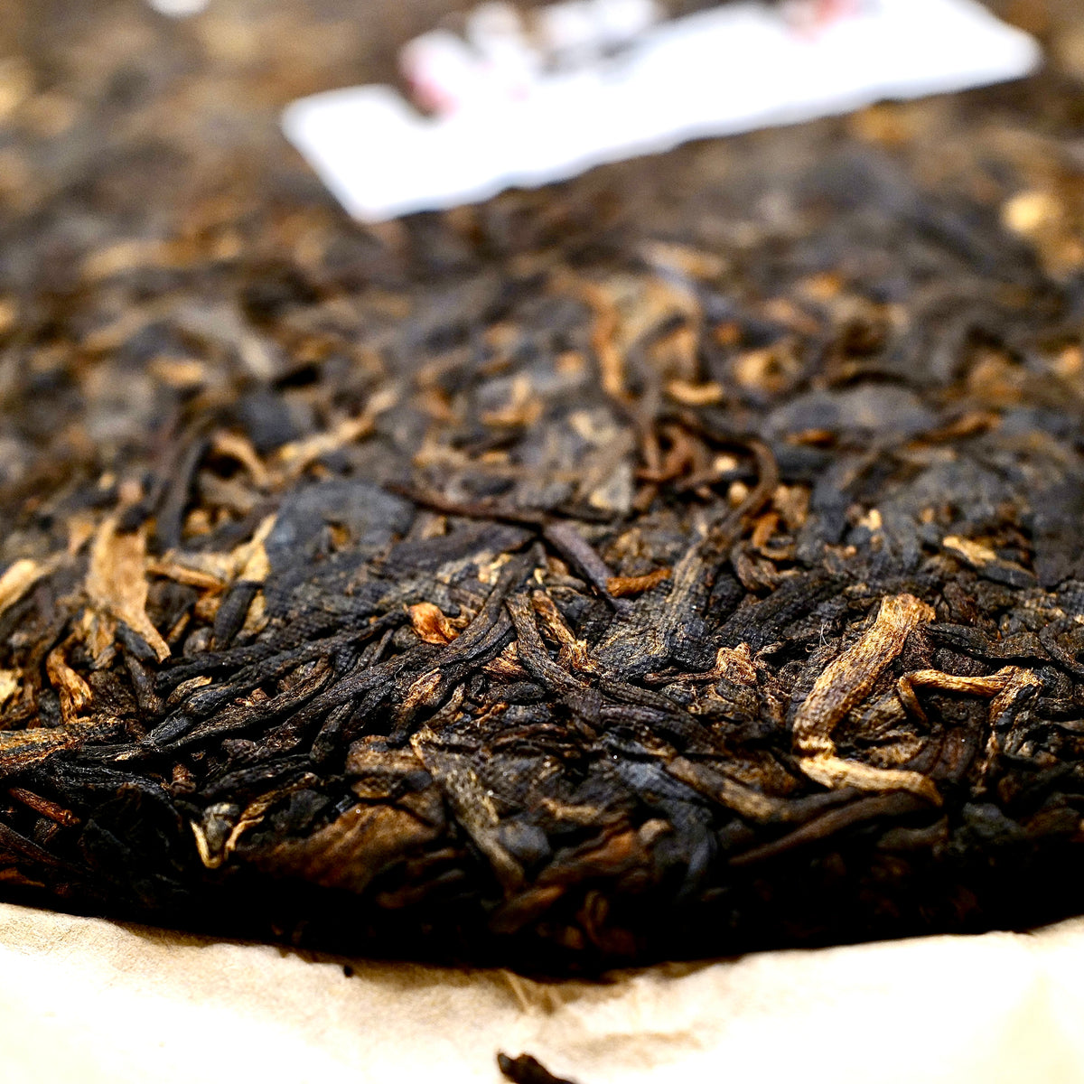 2016 RongDongDa Gushu Ripe Puerh Tea 榮東逹古樹熟普洱茶 – SCAFTEA